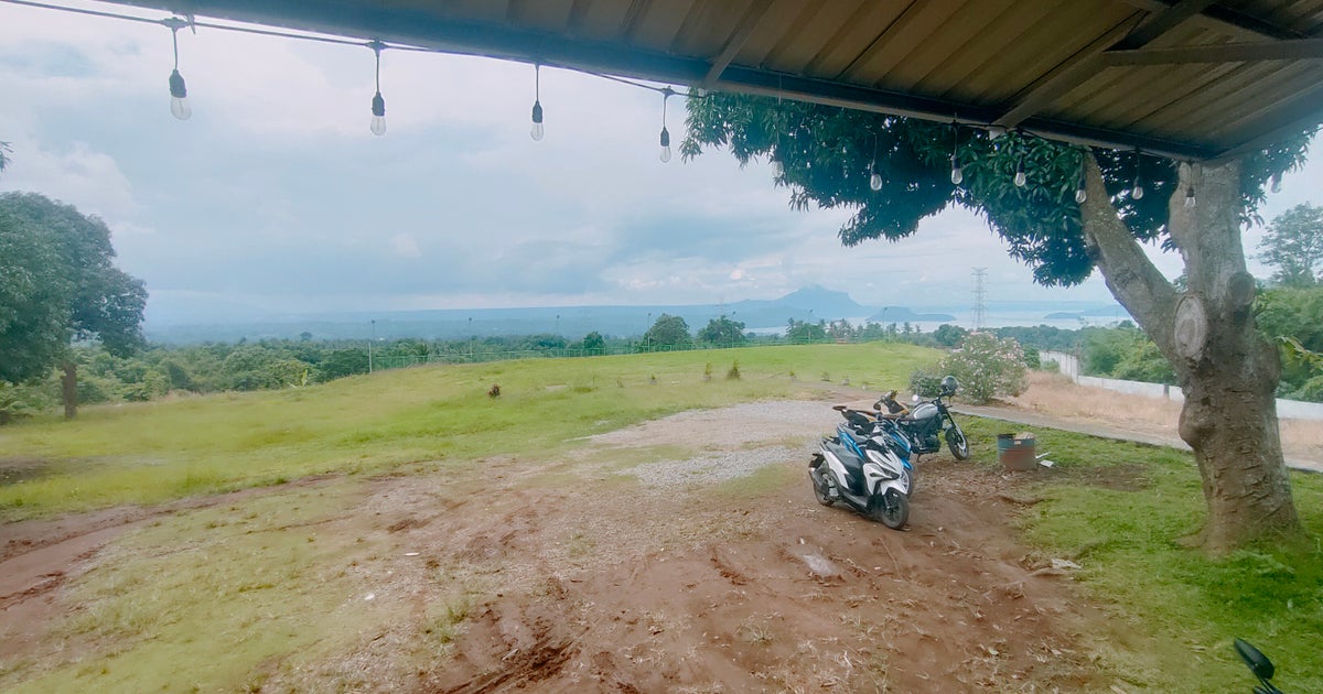 Outreach Venue Overview: Location and Features